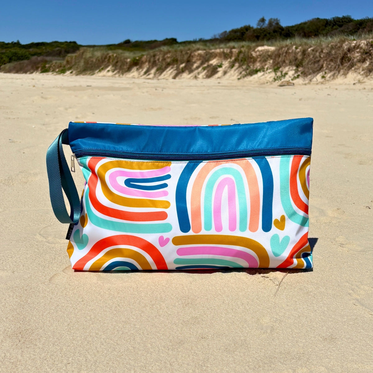 Large Wet Bag for Beach & Swimming - Rainbow Styling – Beachy Tones