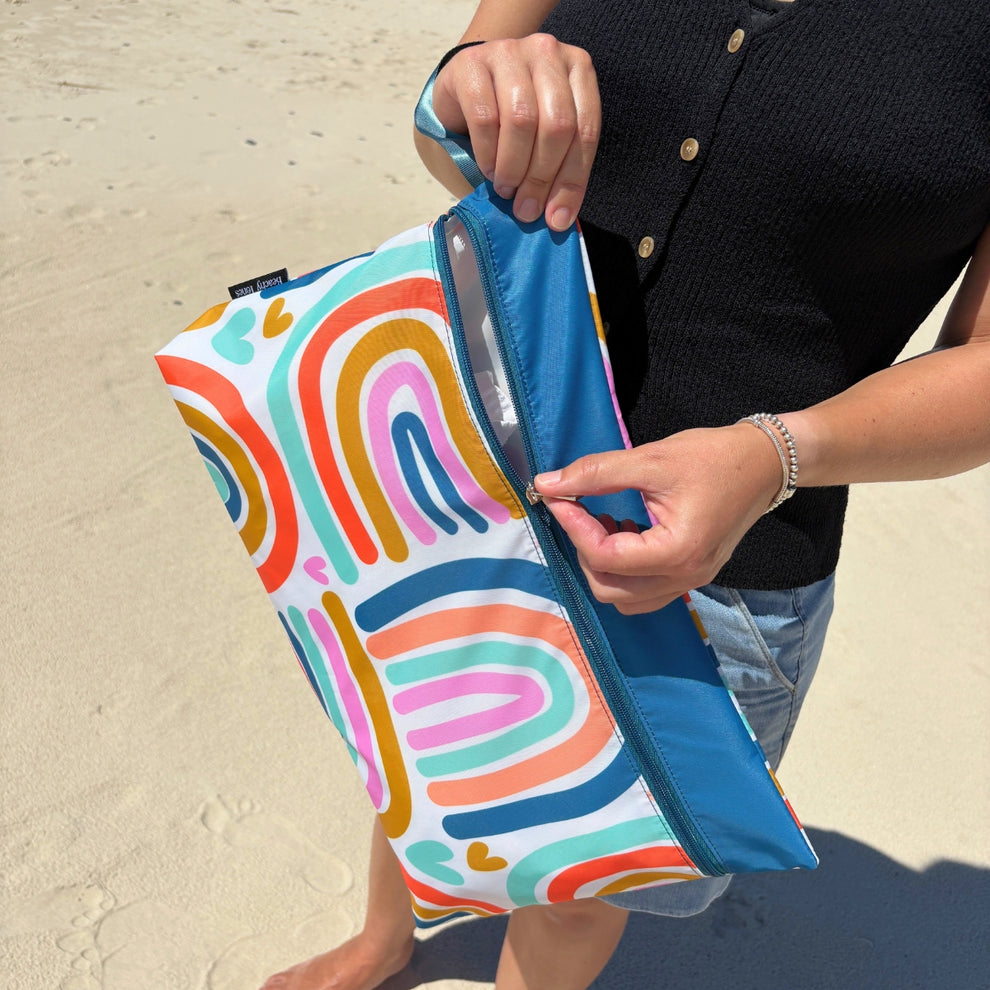 Large Wet Bag for Beach & Swimming - Rainbow Styling – Beachy Tones