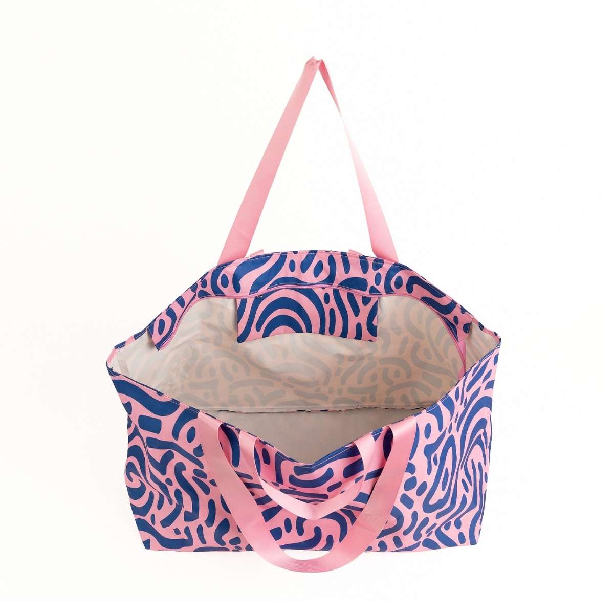 Water-Resistant Extra-Large Beach Bag with Zipper - Ripple Sensation ...